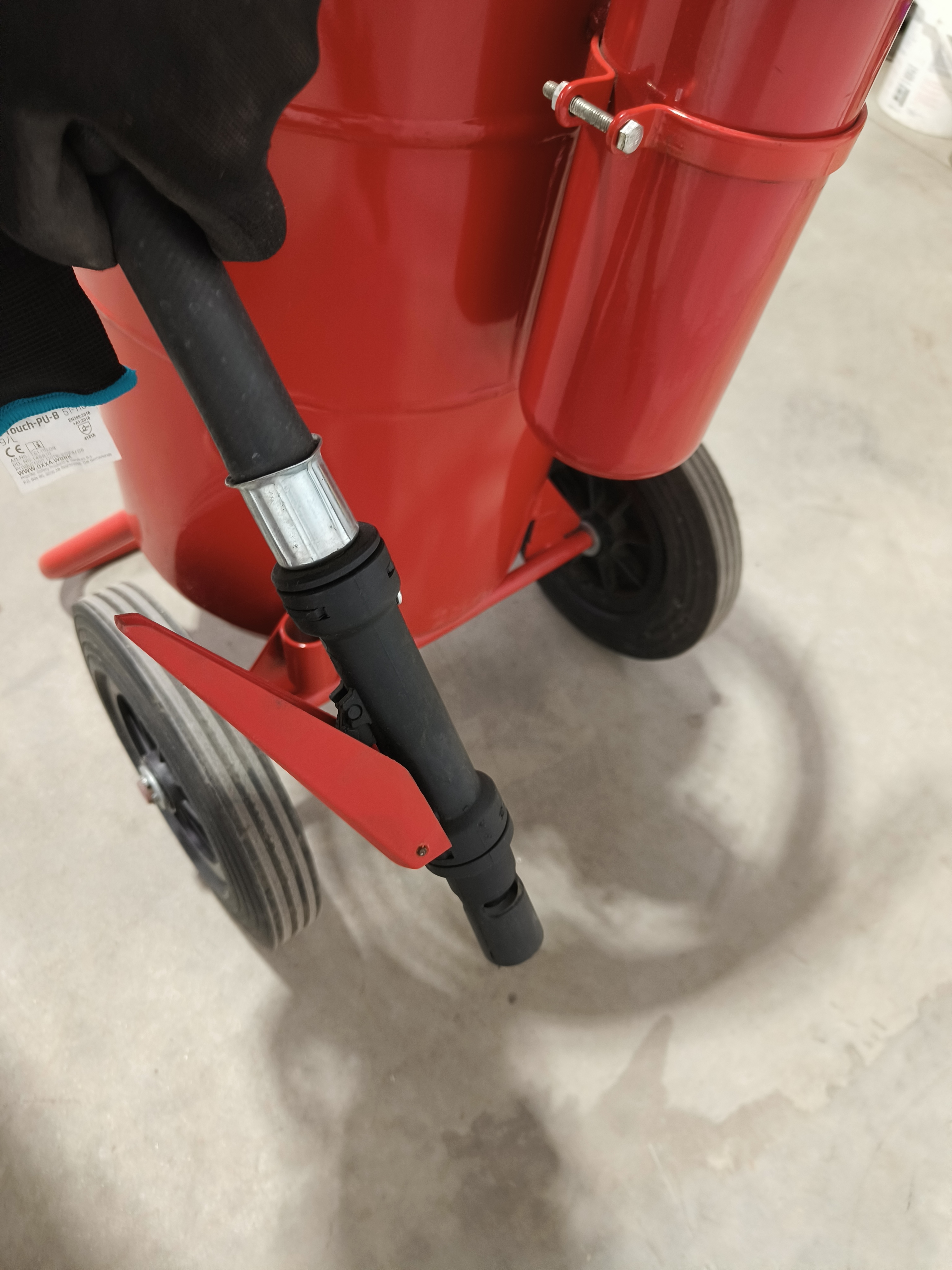 Frost-resistant fire extinguisher 50 liters - BJ: 2022 For sale used ...