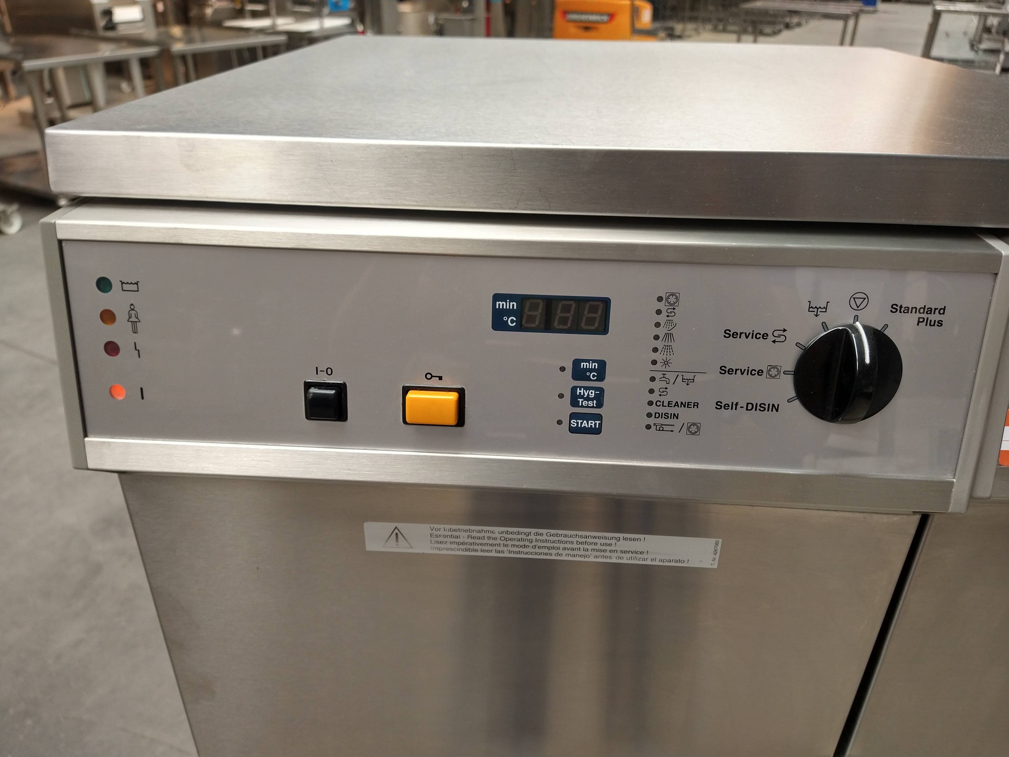 Desinfecterende vaatwasmachine Olympus Miele Mini ETD 2 Tweedehands te ...